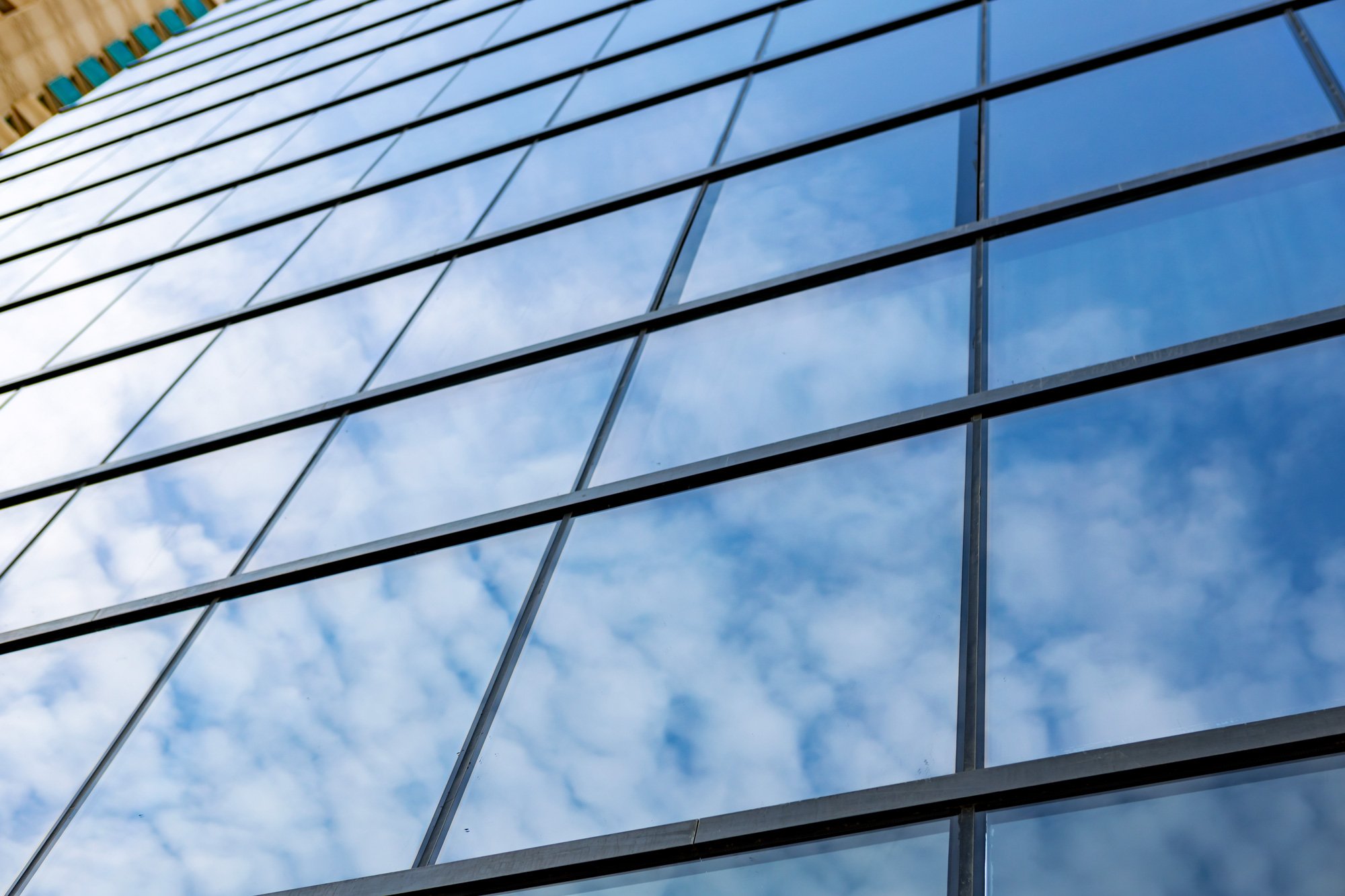 Curtain Walls Glazing Solutions In Dubai, UAE, Qatar, Saudi Arabia